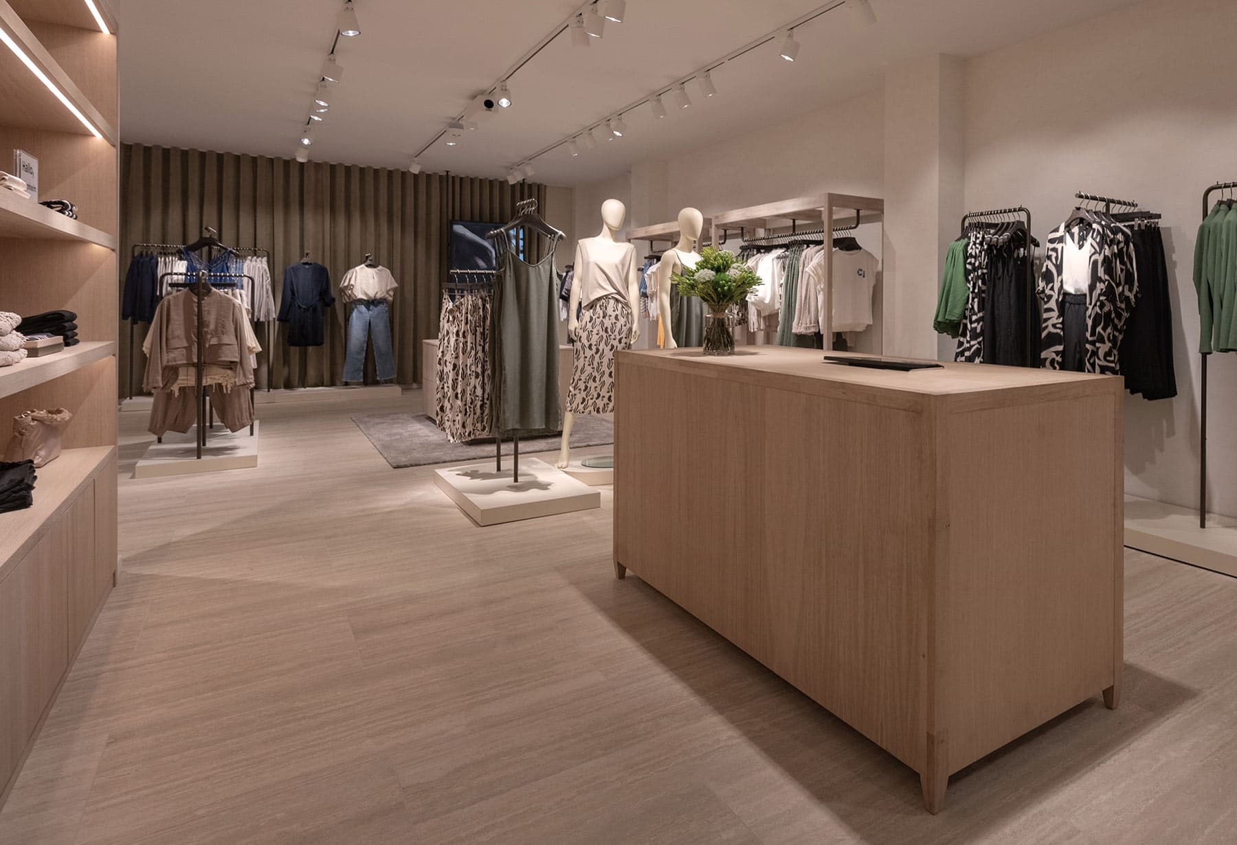 comma Store — Mannheim, DE – KITZIG INTERIOR DESIGN GmbH